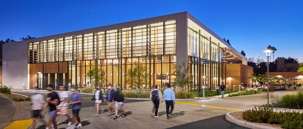 Dundee | UCR Housing Services